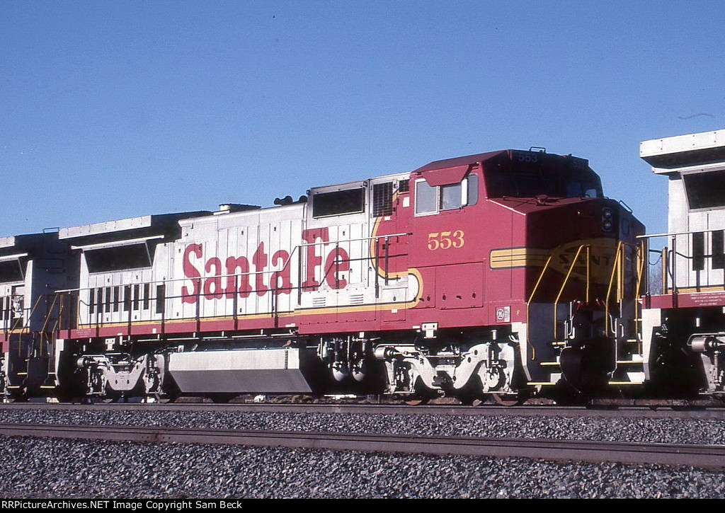 ATSF 553--B40-8W